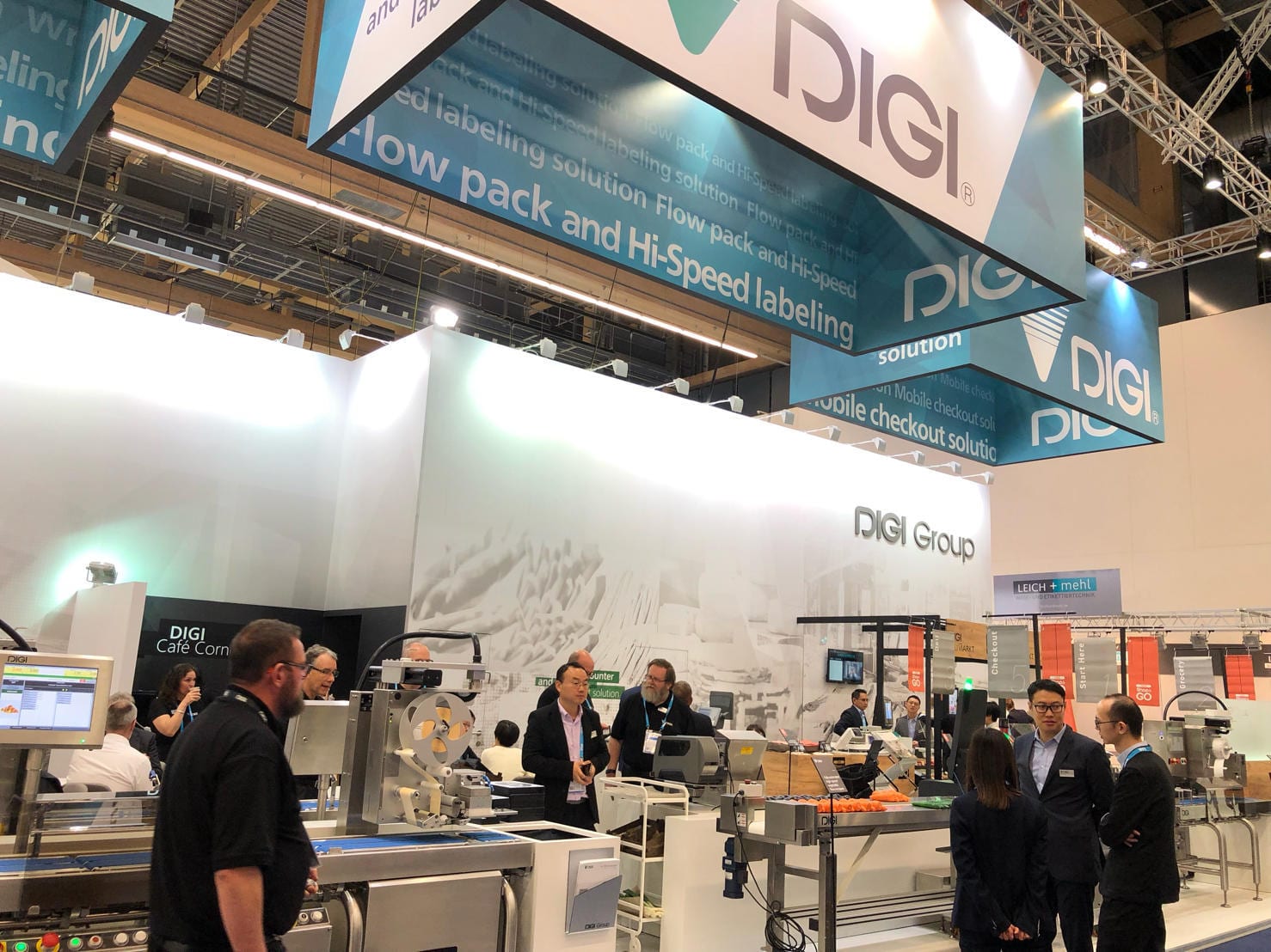 stánek anritsu v hale 11 . 0 d35